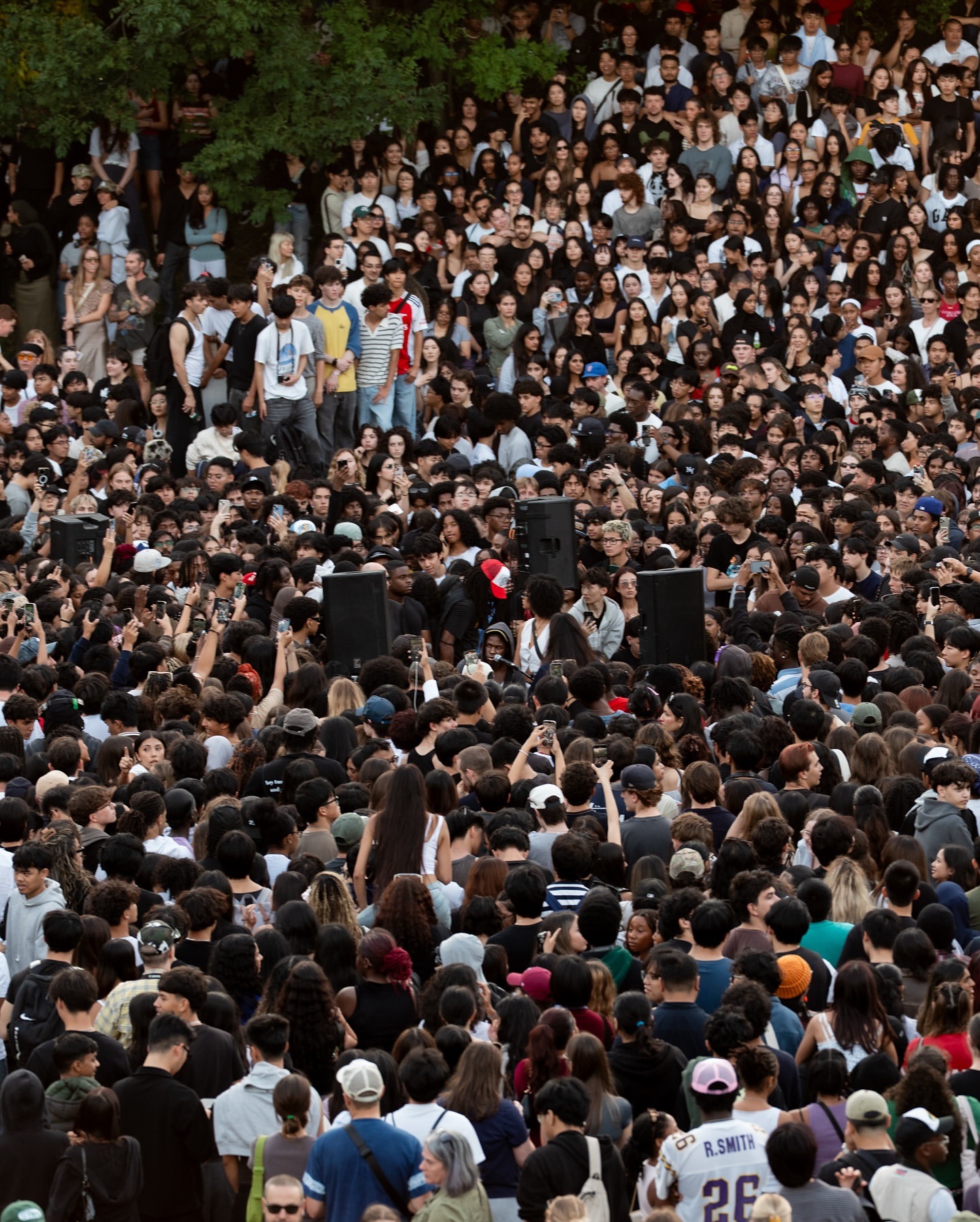 Daniel Caesar and Mustafa The Poet Free Surprise Concert Downtown ...